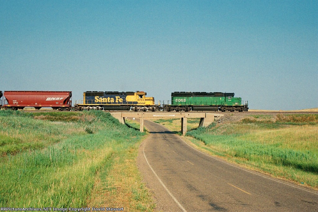 BNSF 8068 West